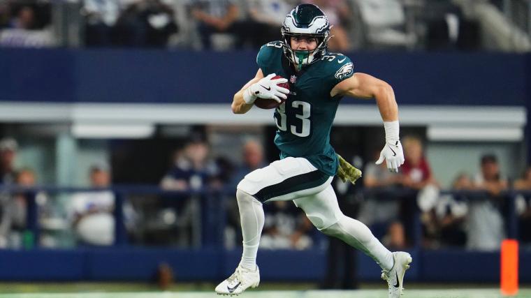 Cooper DeJean marks 22nd birthday with a stunning 17-0 lead for the Eagles