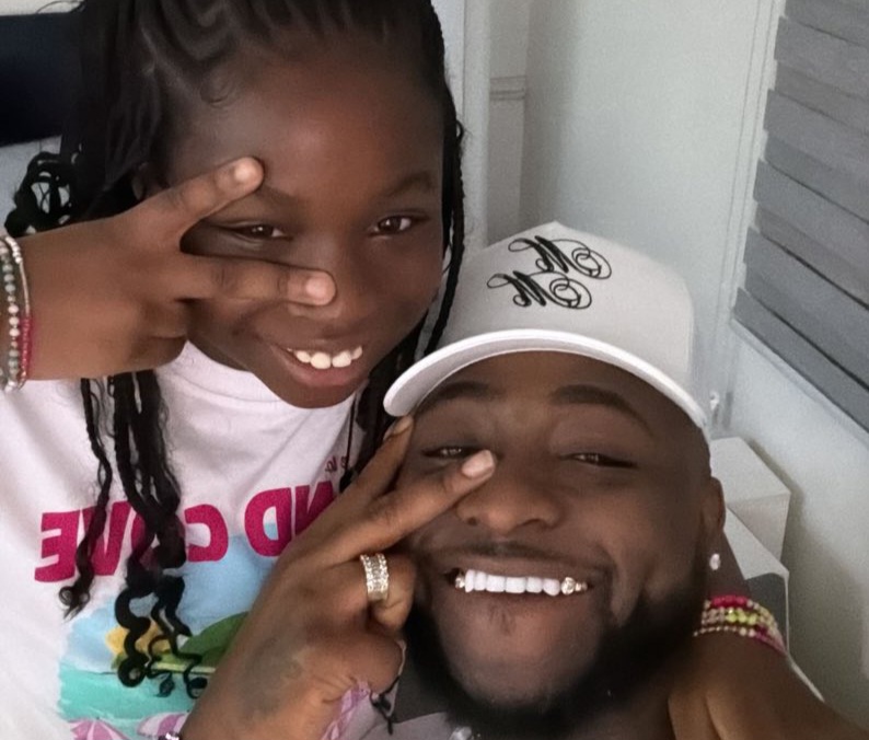 Davido reunites with first daughter amid child custody saga